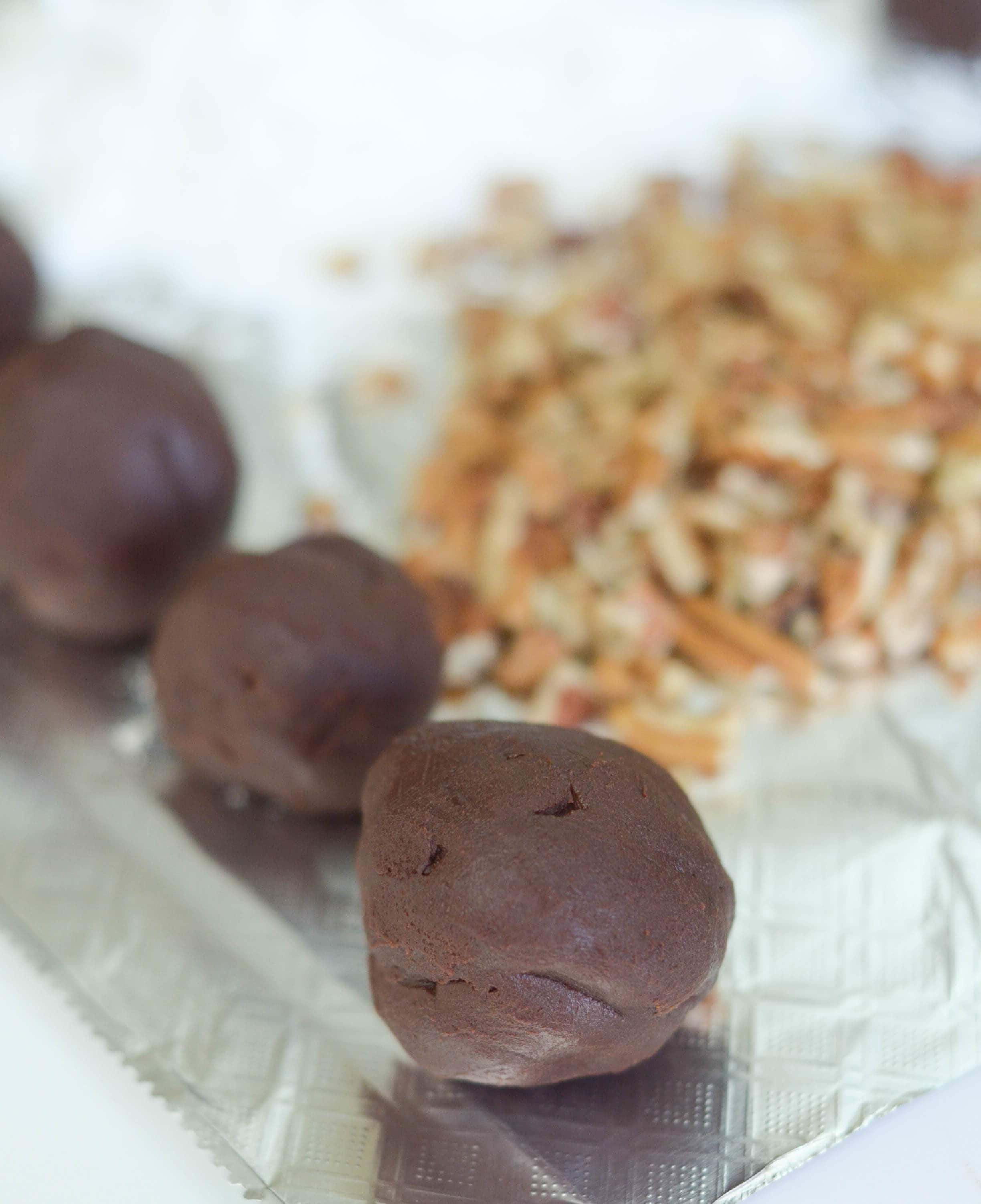 Magical Bittersweet Chocolate Truffles - Mommy Hates Cooking