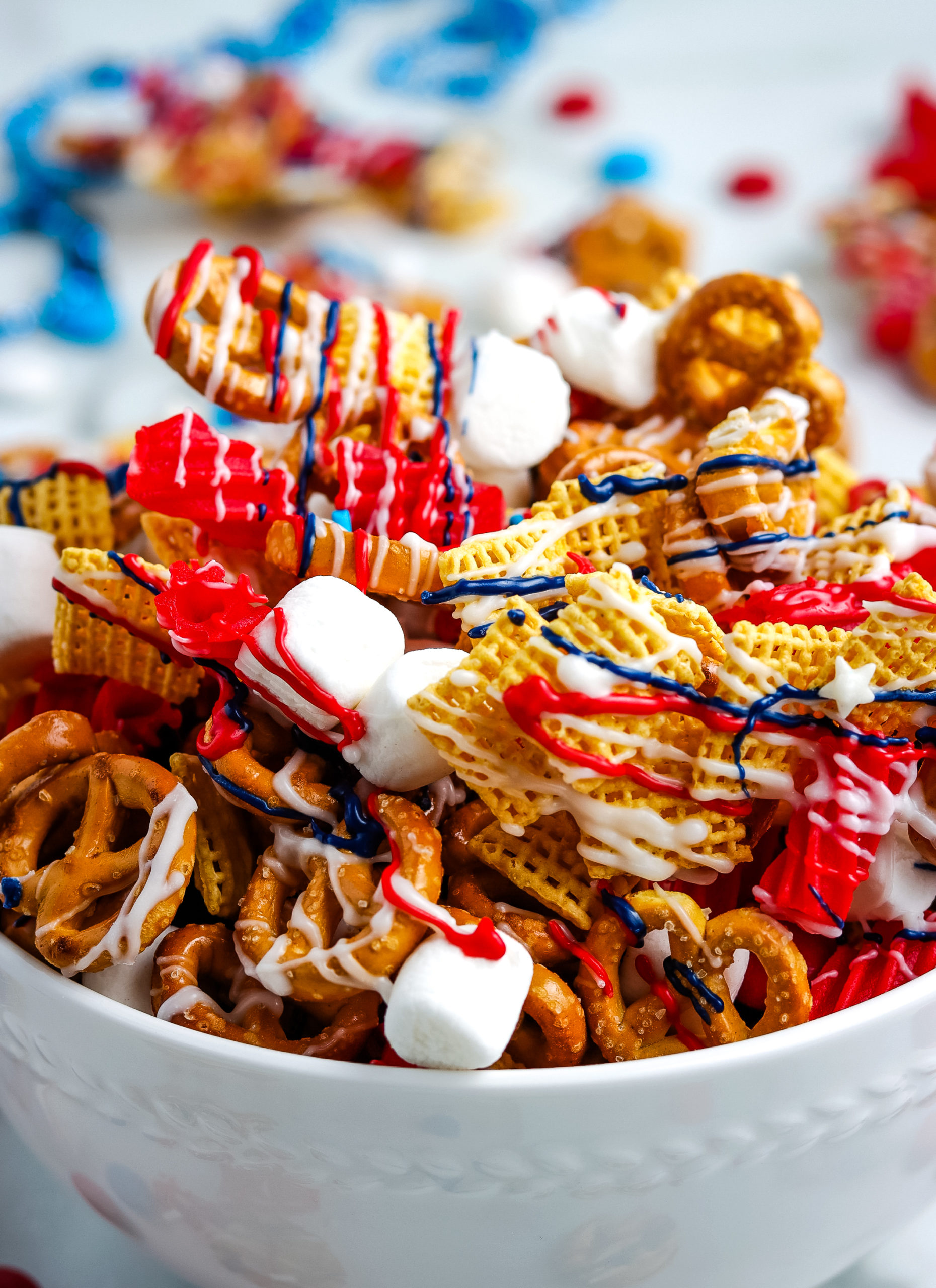 Patriotic Chex Mix - Mommy Hates Cooking