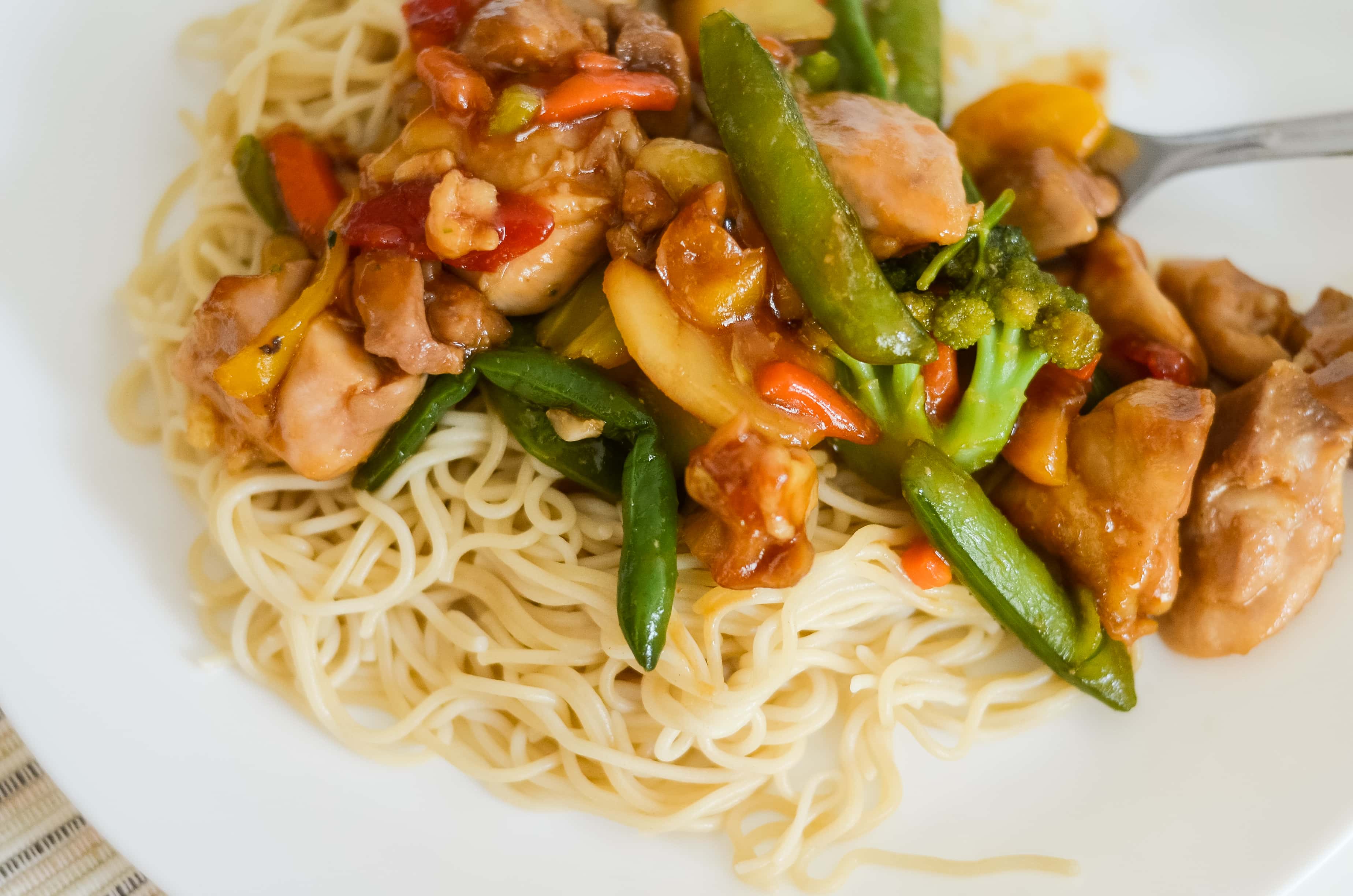 Ninja Foodi Chicken Stir Fry (Gluten-Free) - Mommy Hates Cooking