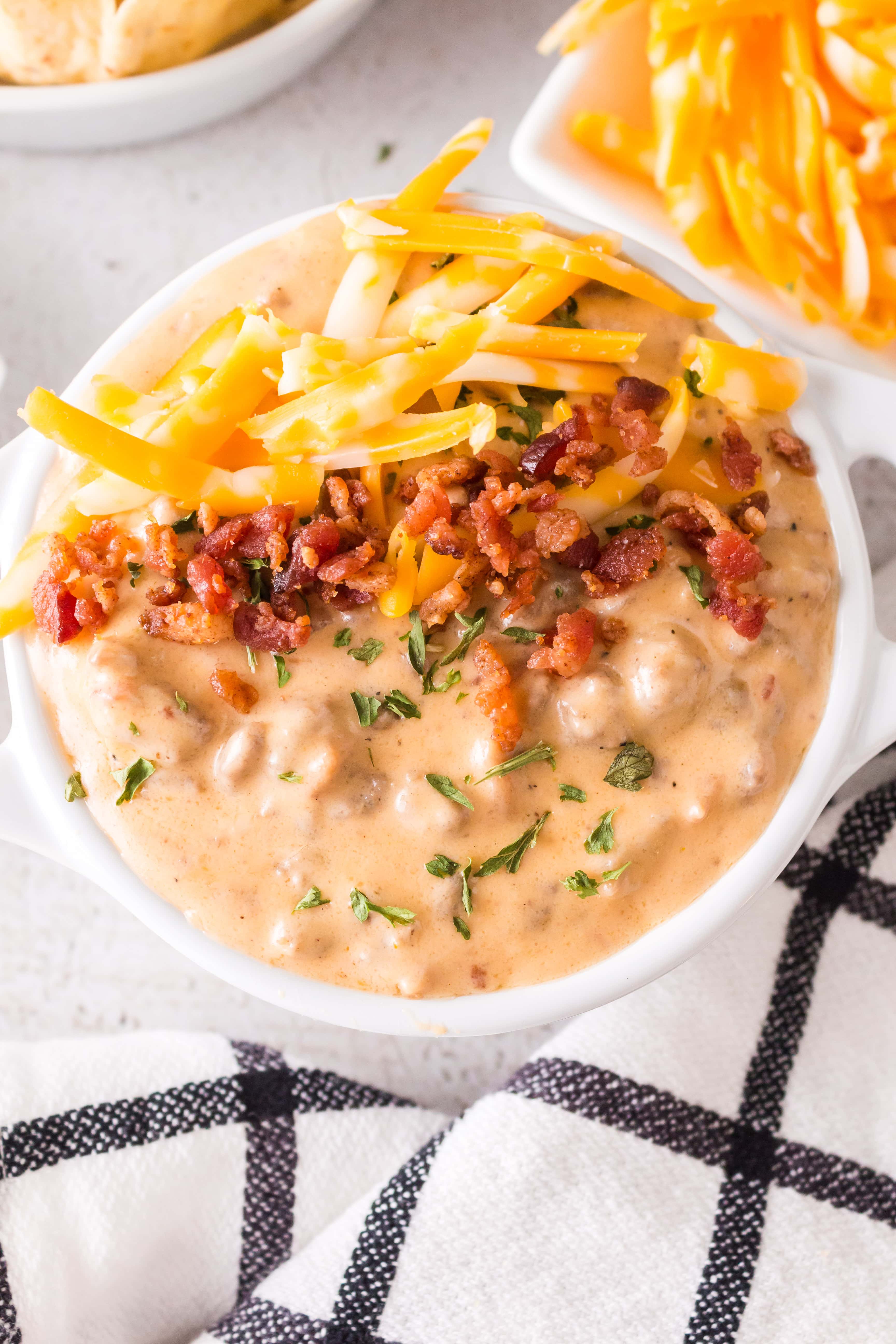 Easy Pressure Cooker Cheese Dip Recipe - Mommy Hates Cooking