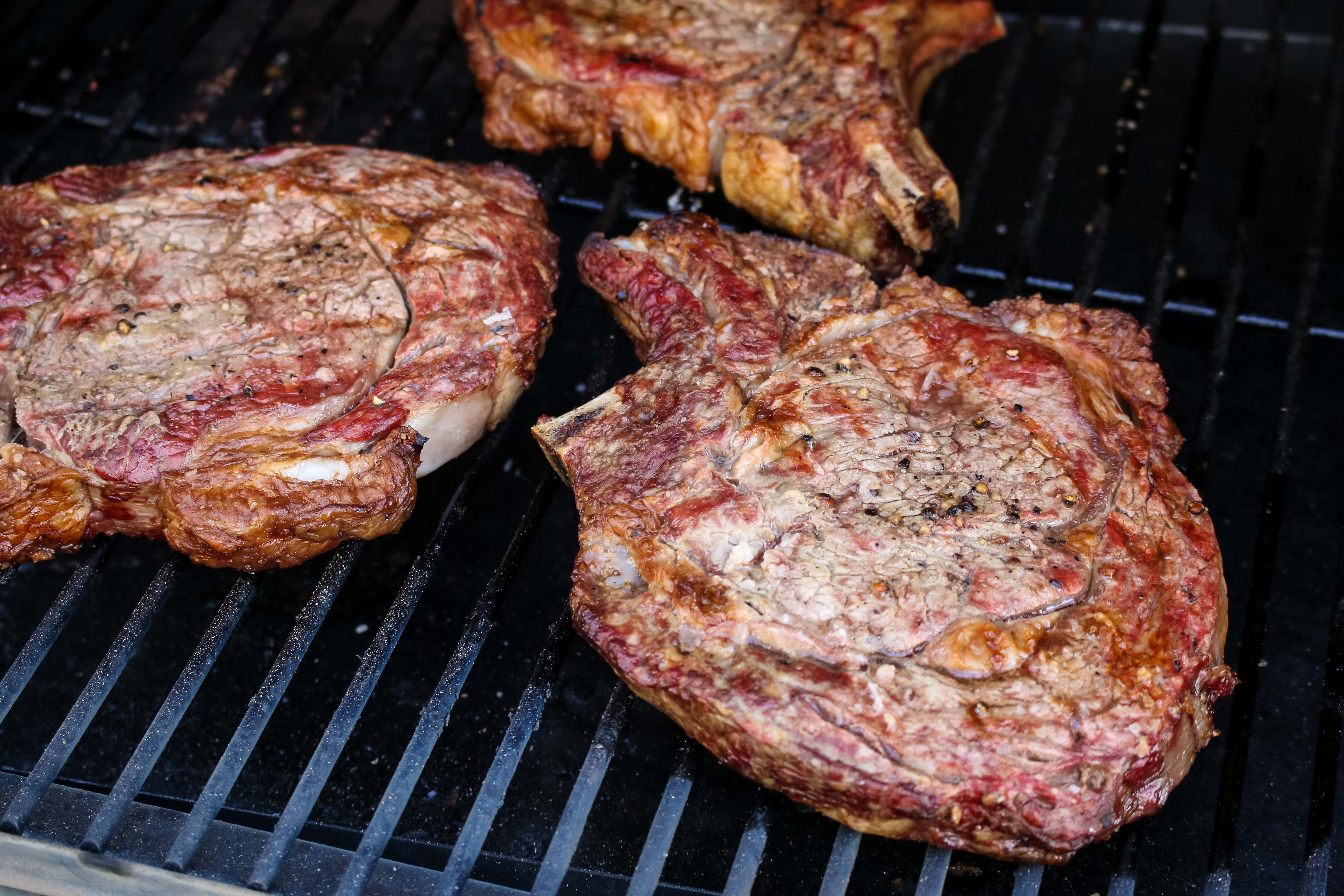 How to Cook Steak on the Pellet Grill (Perfect Smoked Steak) - Mommy ...