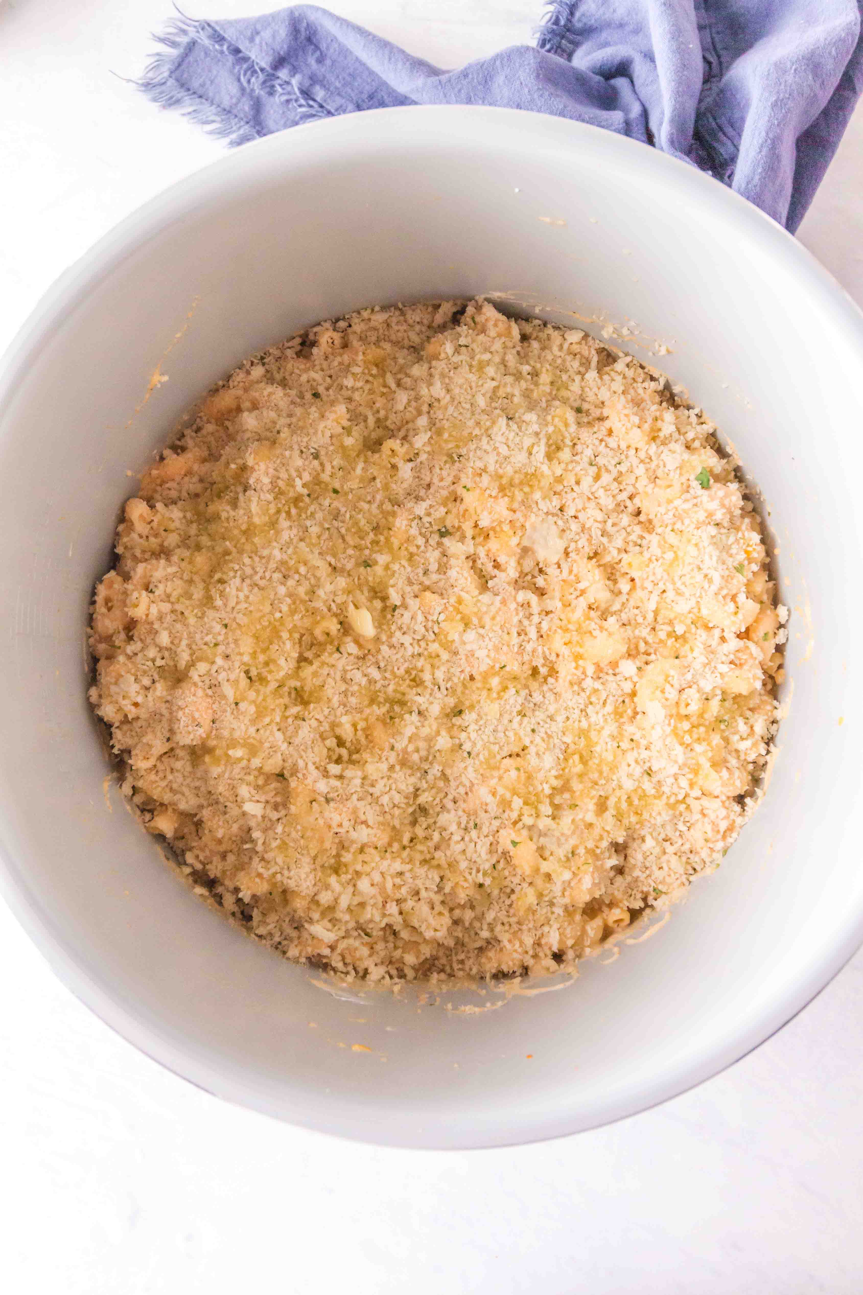 Ninja Foodi Buffalo Macaroni and Cheese - Mommy Hates Cooking