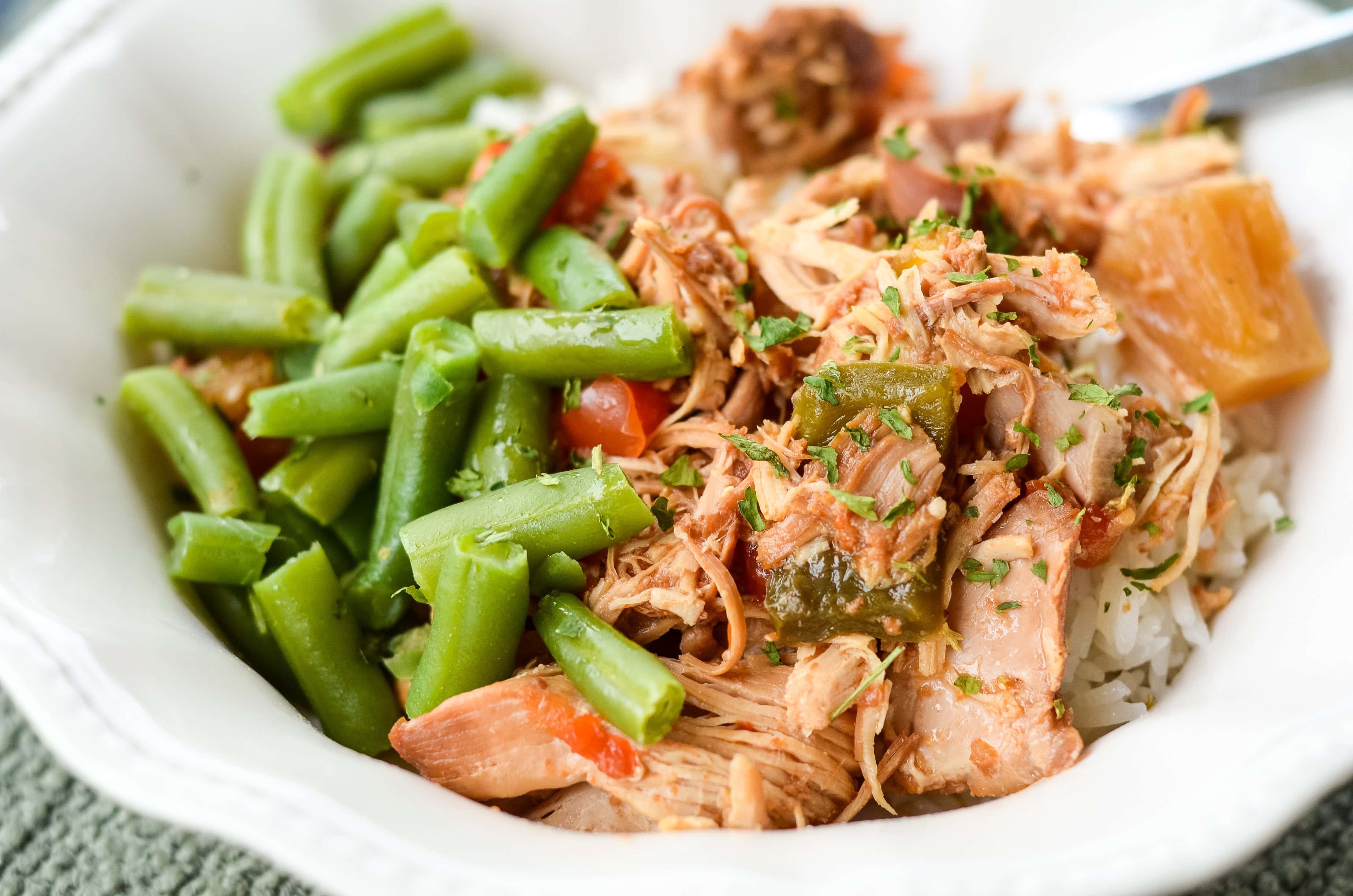 Dump and Go Slow Cooker Hawaiian Chicken Freezer Meal - Mommy Hates Cooking